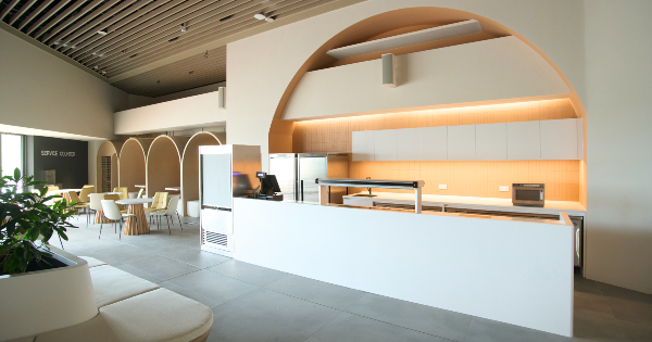 Blend Kitchen Design Into Academy - Mia Cucina
