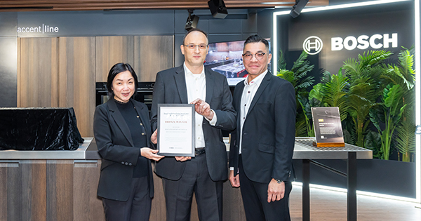 Mia Cucina won the "Best Enclosed Kitchen - Bronze Award" in the ...